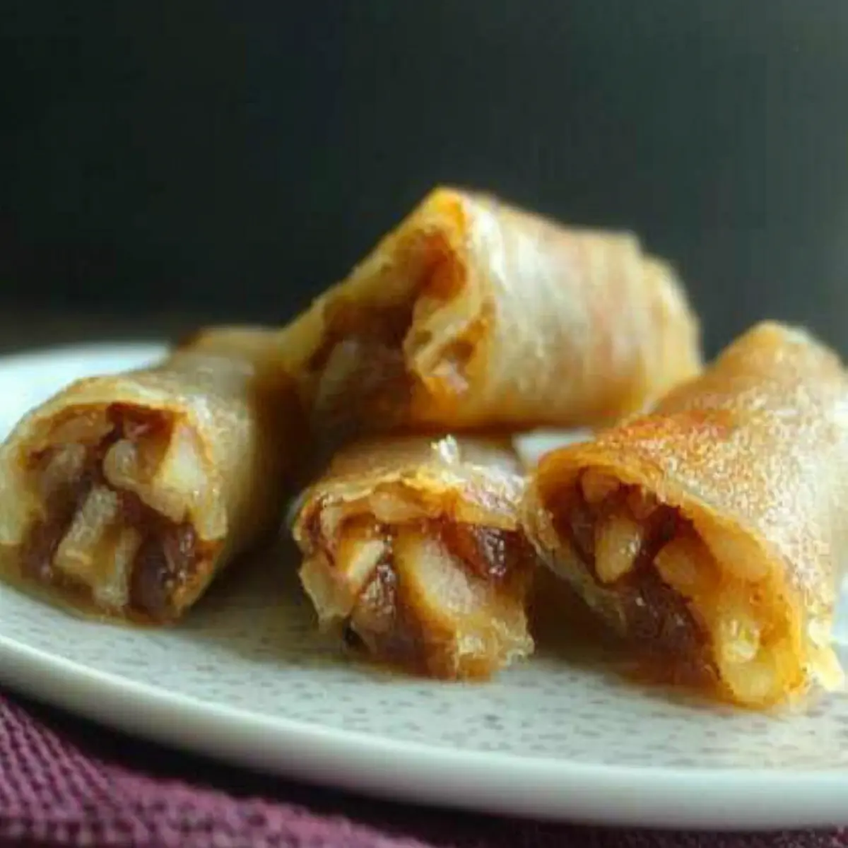 Irresistible Baked Apple Pie Rice Paper Rolls Made Easy